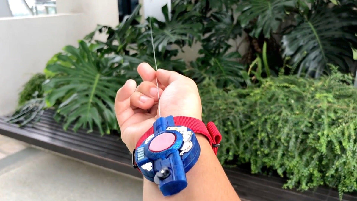 Multi-Functional Web Shooter – Storming Gravity