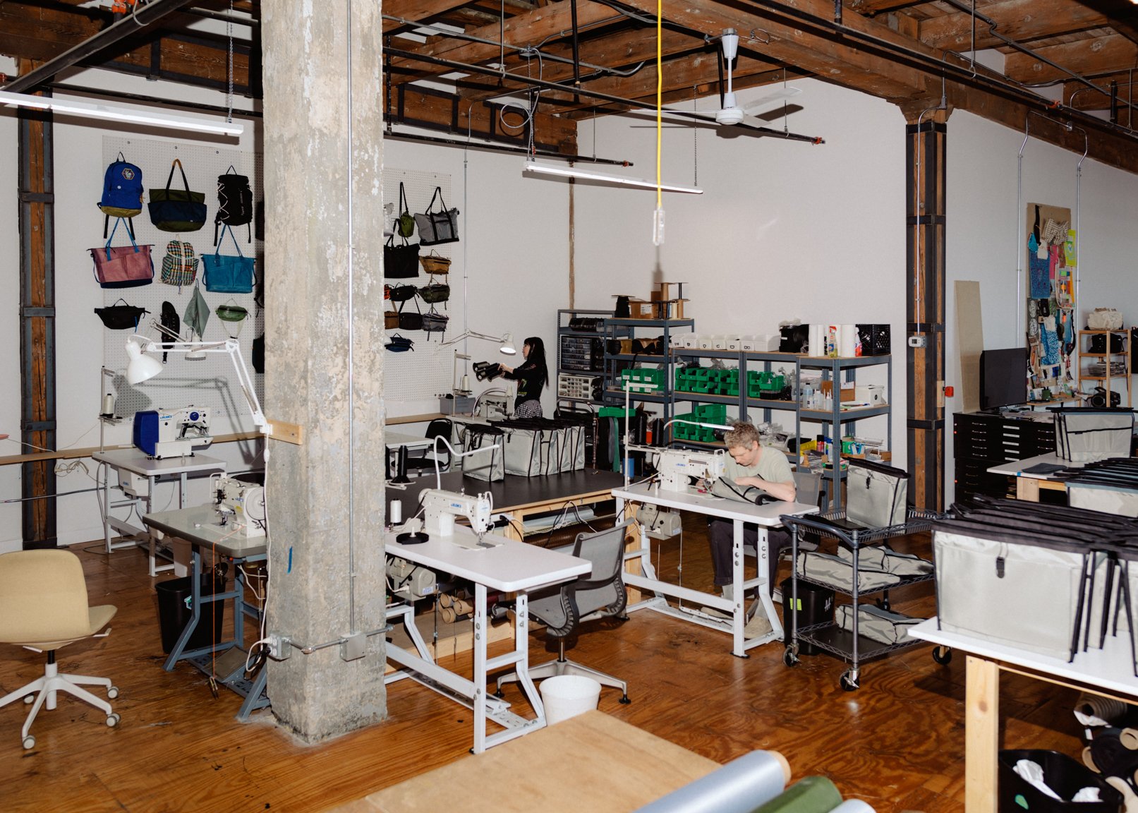 1733 seventeenthirtythree / Official Retailer