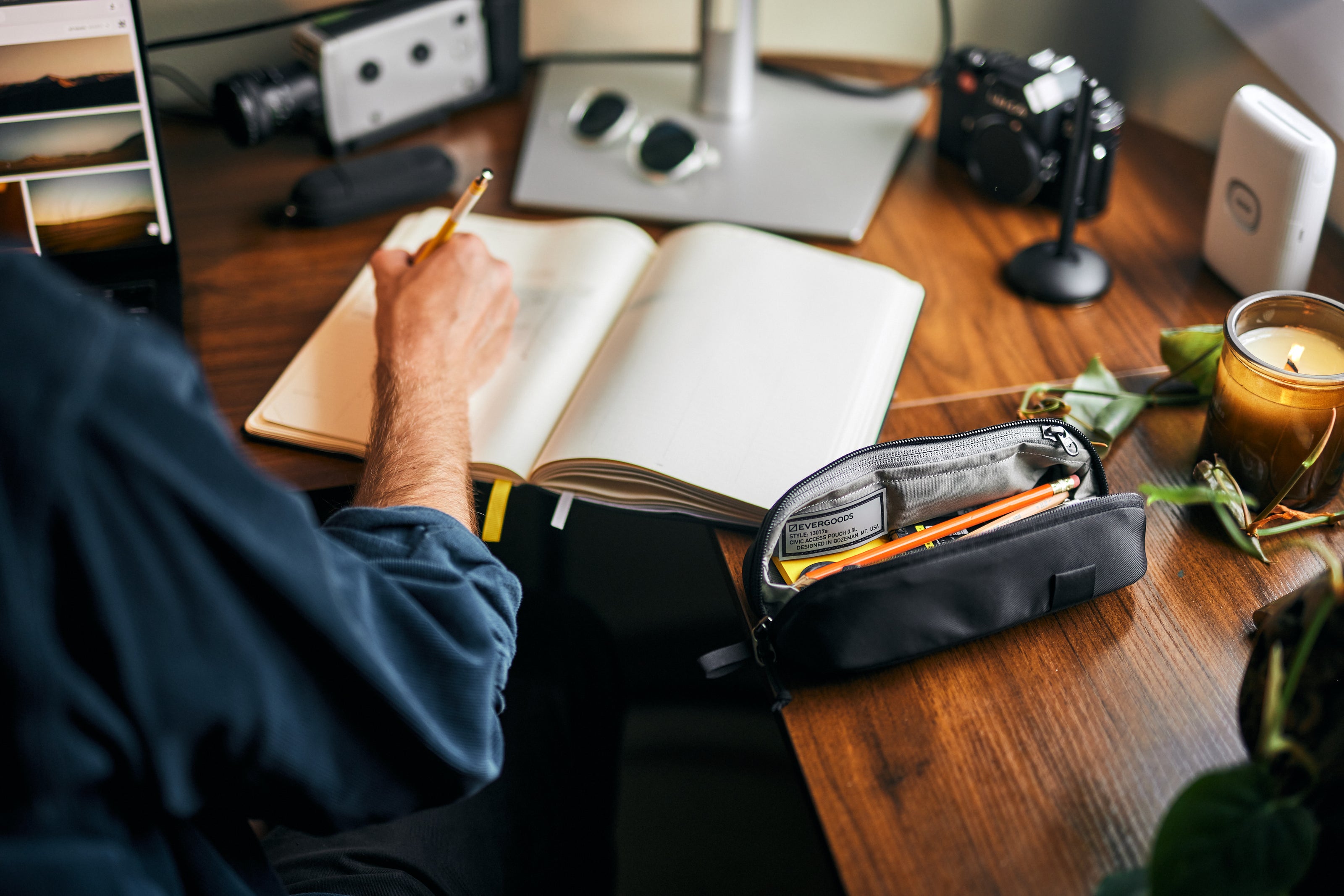 Storming Gravity | Gadgets | Gifts | Carry Essentials