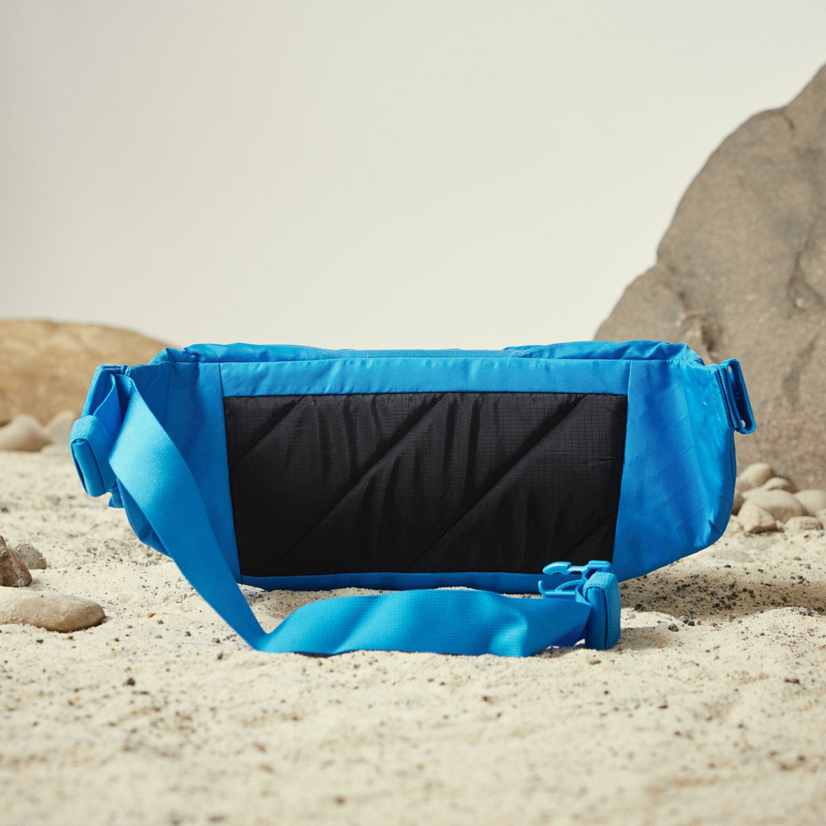 MOUNTAIN HIP PACK 3.5L - ECOPAK - Ecopak – Storming Gravity