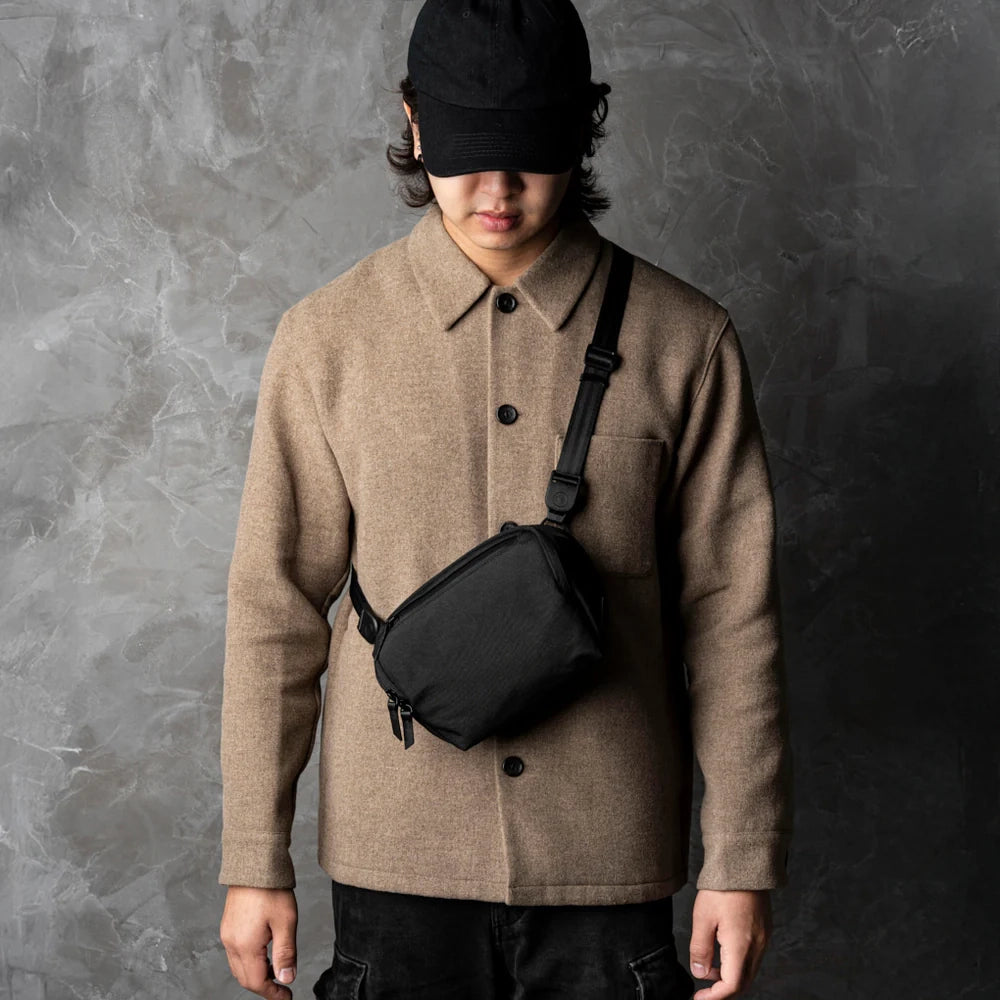 Vertex Pouch Mini 2L – Storming Gravity