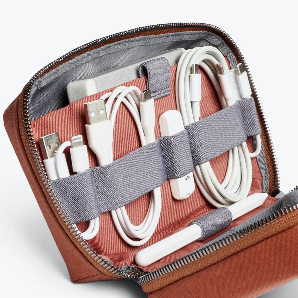 Bellroy Tech Kit - A clever zip pouch to store your tech accessories ...