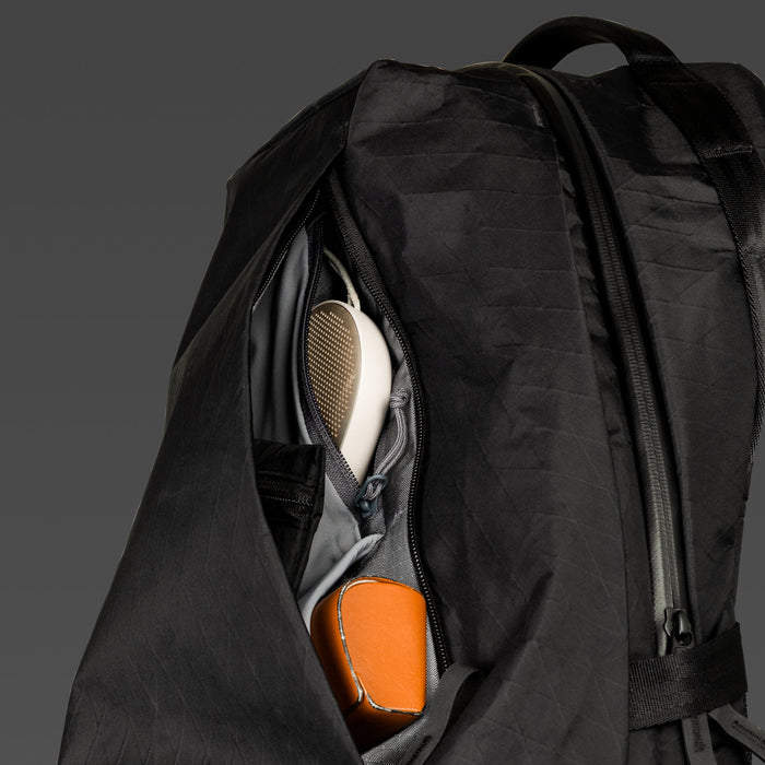 Able Carry Daily Plus 21L