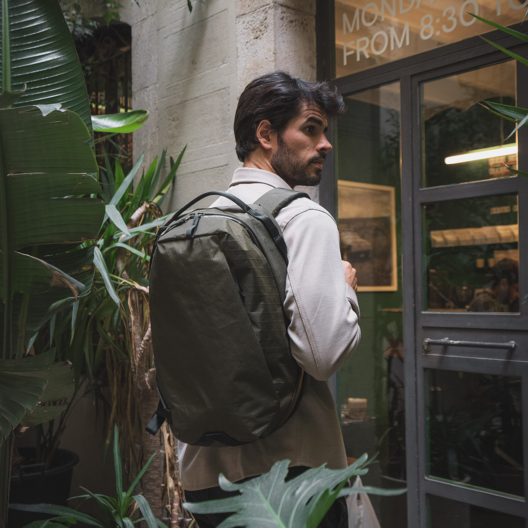 Able Carry Daily Plus 21L – Storming Gravity