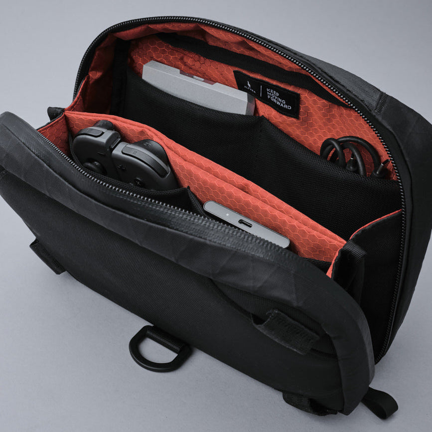 Alpaka Elements Tech Case Max – Storming Gravity