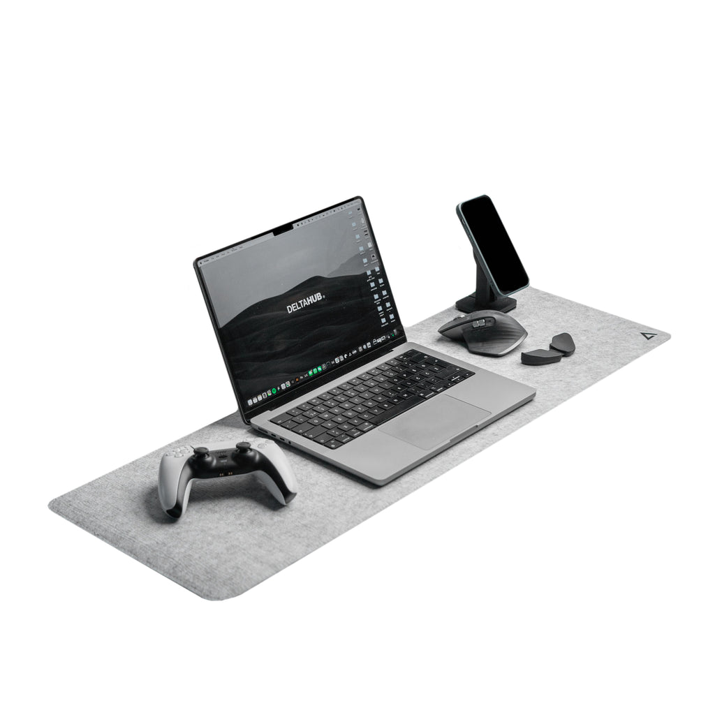 Minimalistic Desk Pad - DeltaHub – Storming Gravity